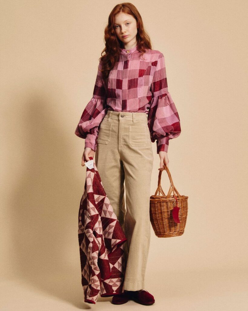 Bell Thea Red - Laganini Studio